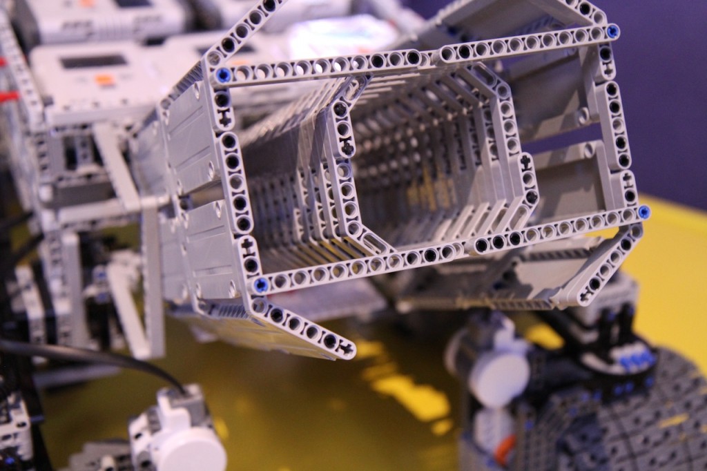 NASA MSL Curiosity Rover Lego Robot – Unified Pop Theory